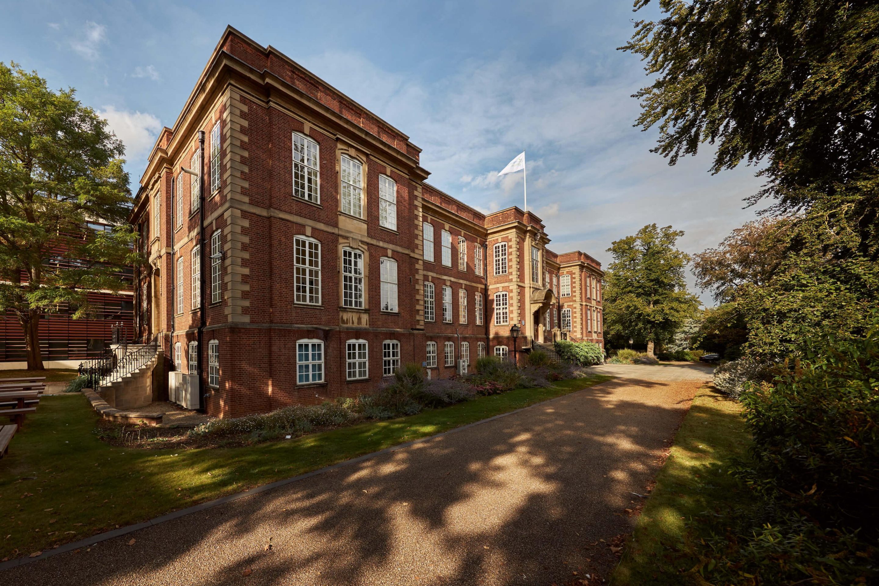 The INEOS Oxford Institute | INEOS Foundations